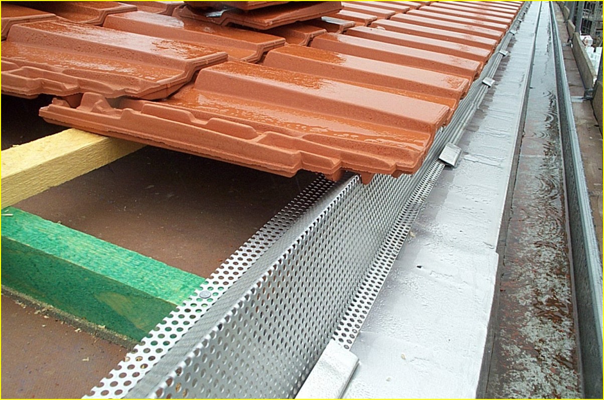 Traufe Dach: Experten-Guide für Funktion, Wartung & moderne Lösungen ...